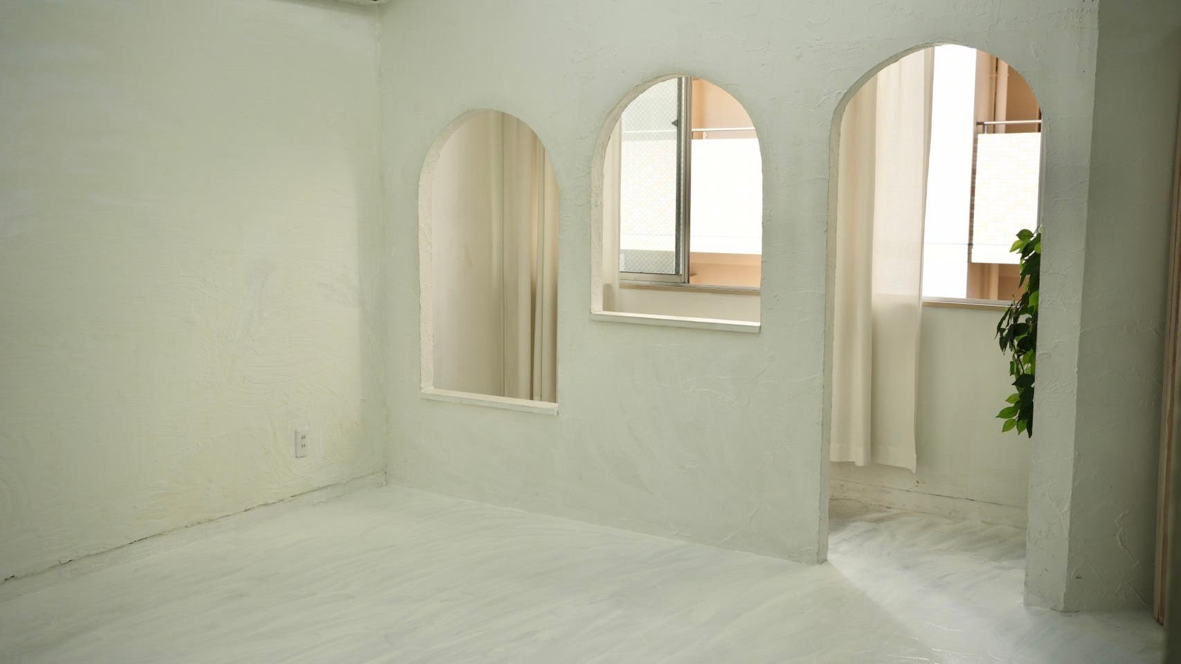 24時間営業 維持費、追加金無し・1時間～可・駅３分】広々撮影スタジオ3室/自然光/ポートレート/白ホリスタジオ/難波５分の写真27