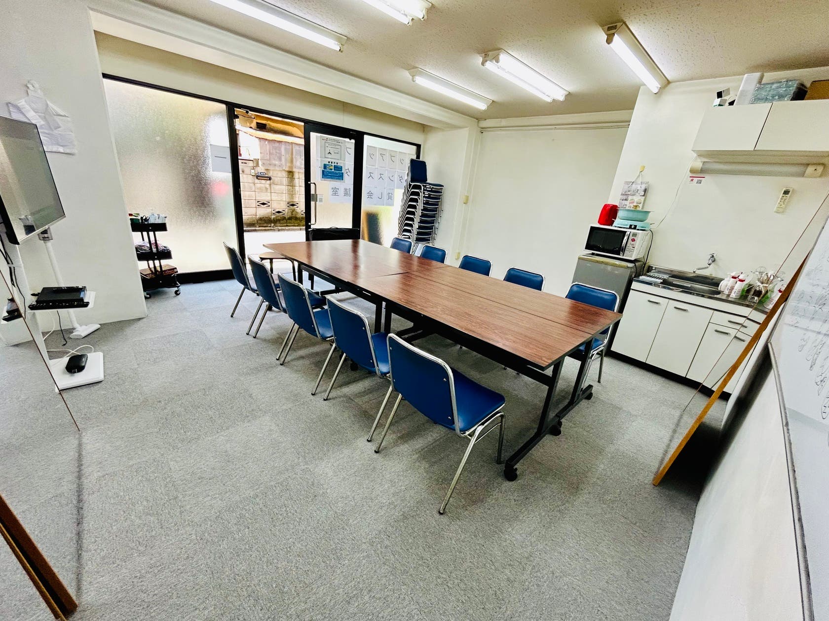 上十条5丁目バス停徒歩1秒🚌会議室👩🏻‍💻推し活🎉ダンスレッスン💃ポップアップストア🏪の写真2