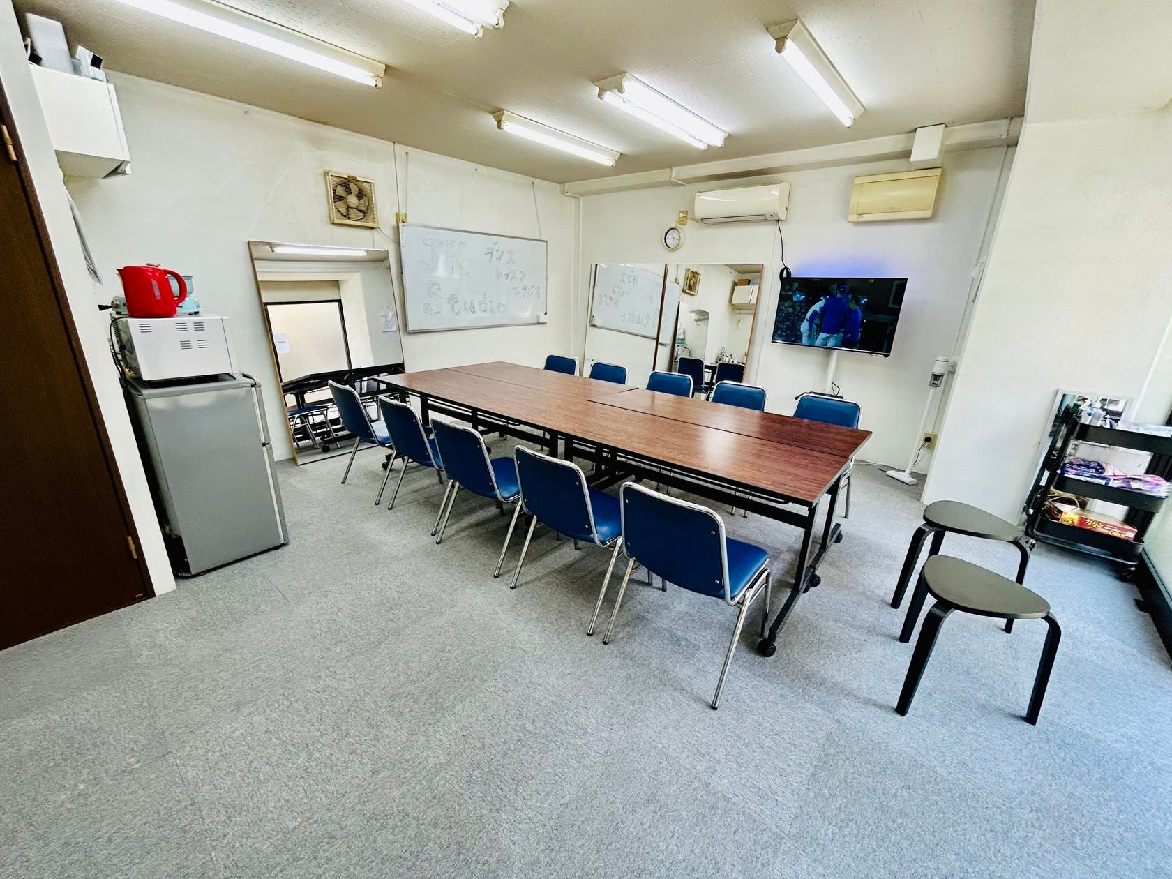 上十条5丁目バス停徒歩1秒🚌会議室👩🏻‍💻推し活🎉ダンスレッスン💃ポップアップストア🏪の写真9