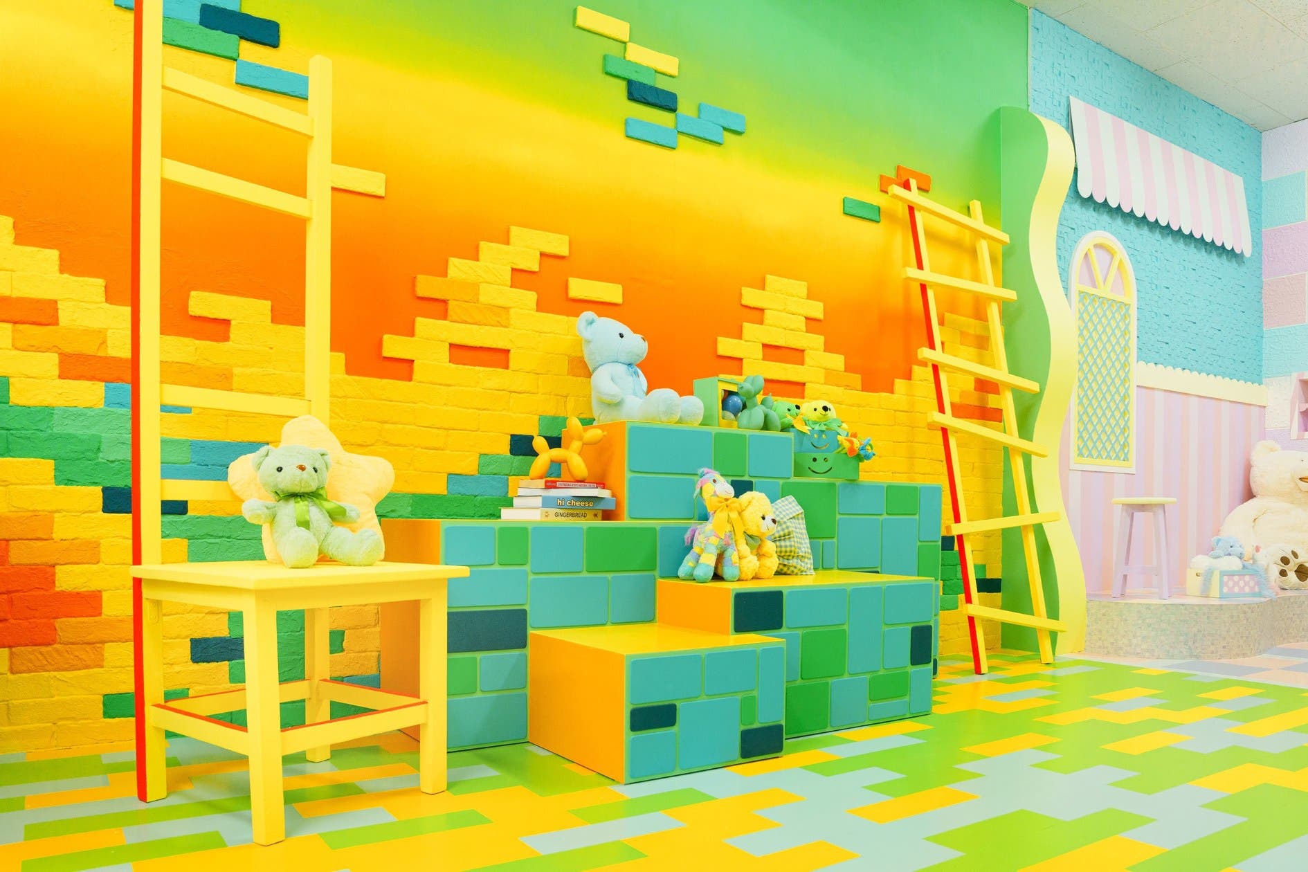 【スウィートスタジオ】ポップでスイートな7色！アイドル撮影にピッタリ！ダンス可能！ハウススタジオ TVや雑誌の撮影実績多数！の写真6