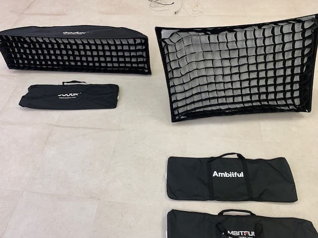 【高級ショップ空間】天井3ｍ｜自然光｜撮影機材無料｜ディスプレイ棚｜ハンガーラック｜フィッティング｜ダンスミラーの写真21