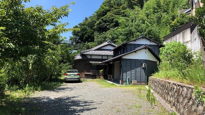 敷地250坪一棟貸し「伝統的入母屋造りの平屋古民家と現代的インテリアの融合」の写真11