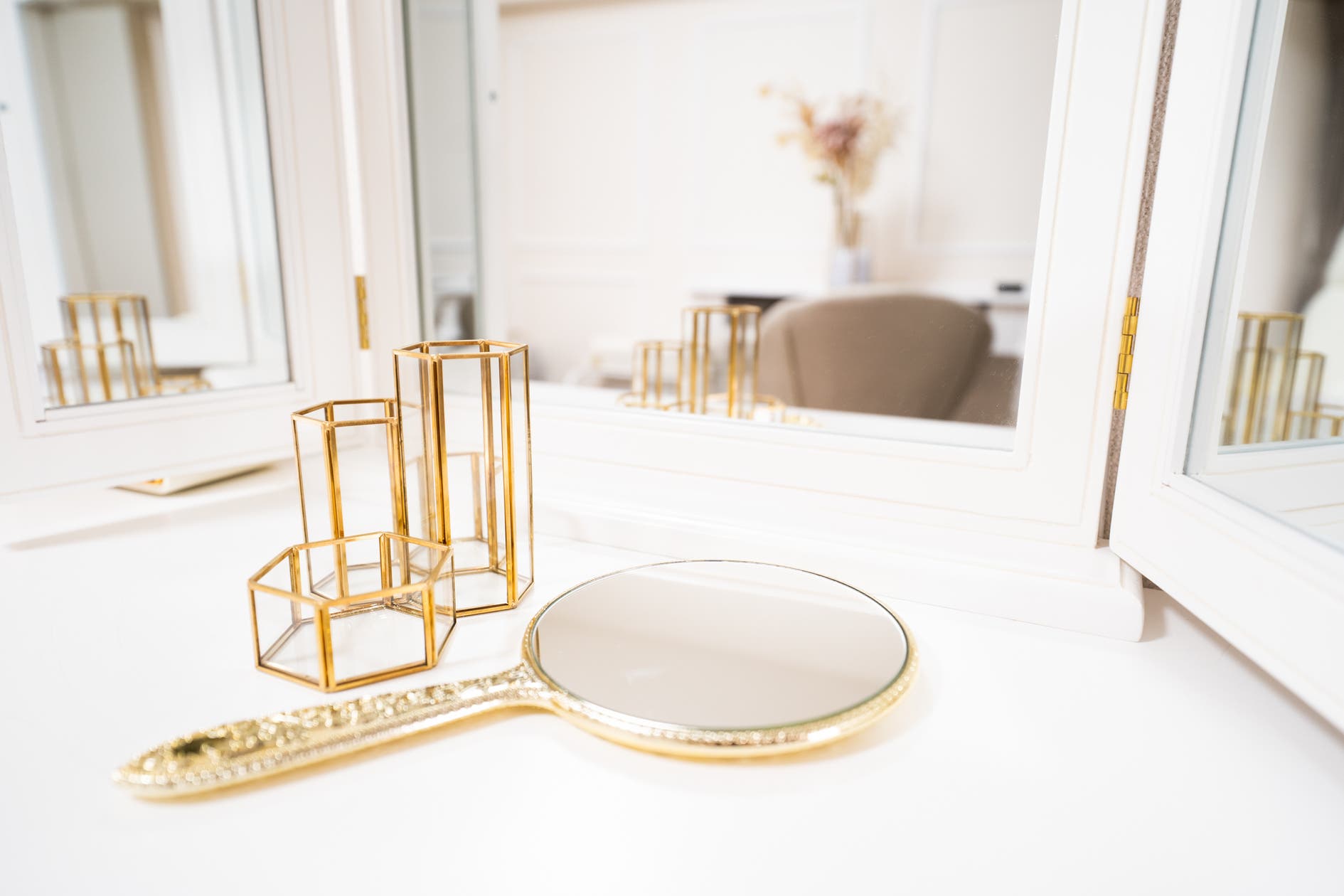 千種駅徒歩2分の立地に35㎡のゆったりレンタルサロンがオープン。設備充実、用途多彩です。の写真9