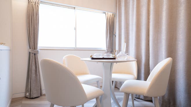 千種駅徒歩2分の立地に35㎡のゆったりレンタルサロンがオープン。設備充実、用途多彩です。の写真3