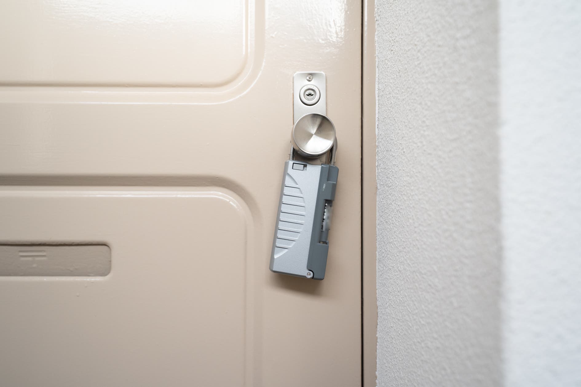 千種駅徒歩2分の立地に35㎡のゆったりレンタルサロンがオープン。設備充実、用途多彩です。の写真8