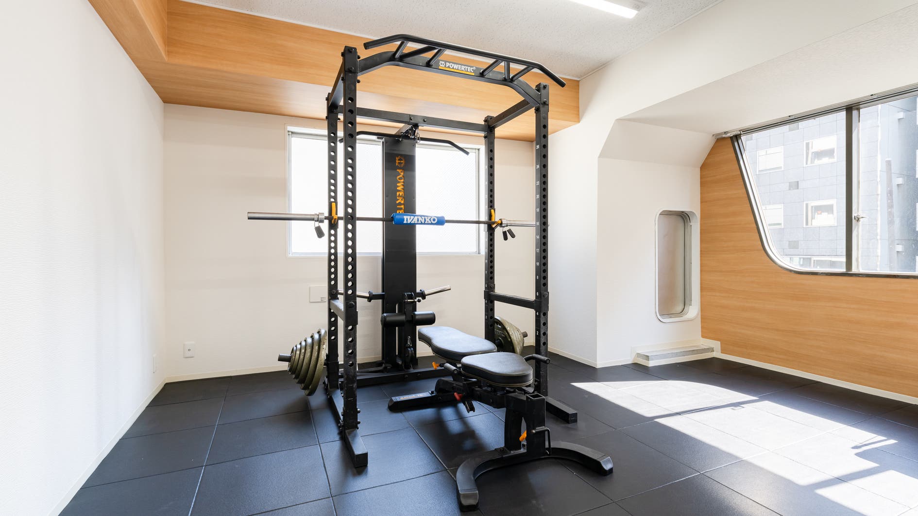 ✨移転リニューアルOPEN✨パーソナルトレーニング、ヨガ、ピラティスなど広々お使いいただけますの写真1