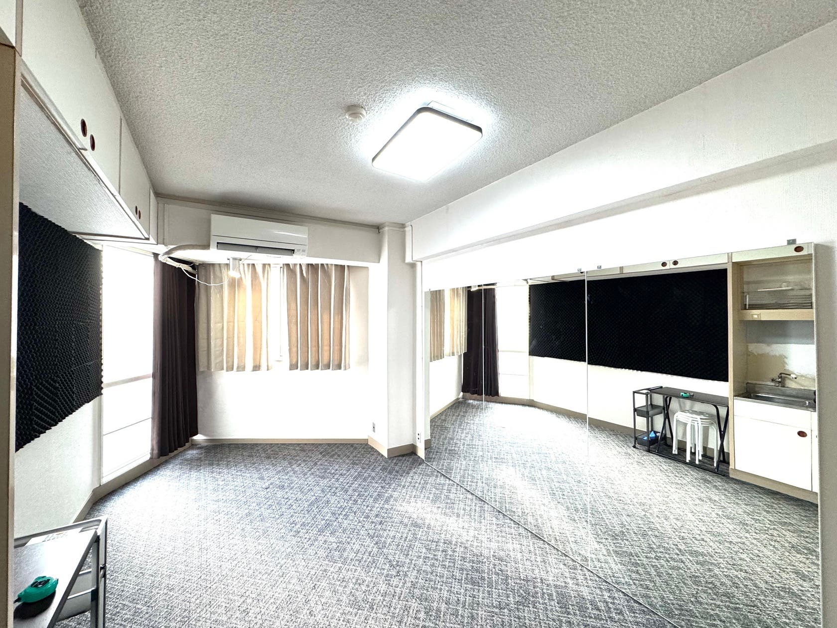 ✨名駅５分✨格安✨💃踊れる絨毯スタジオ💃【スピーカーはありません✖】の写真1