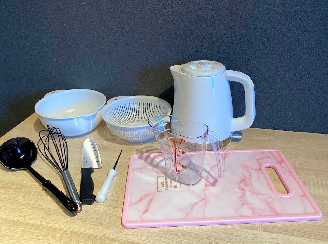 ぬくぬく🥰こたつ&クリスマス🎄ツリー装飾のお部屋でパーティー🎂✨🎞️まったりおうちデート😘✨コスプレ・推し活・動画配信の写真18