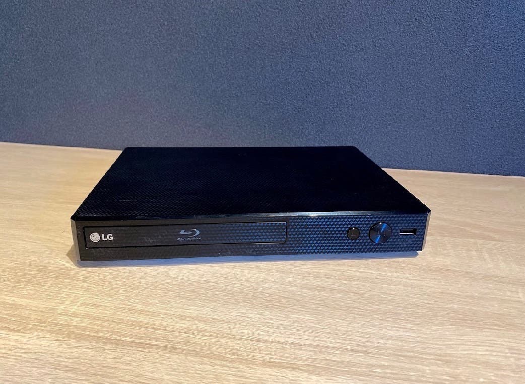 ぬくぬく🥰こたつ&クリスマス🎄ツリー装飾のお部屋でパーティー🎂✨🎞️まったりおうちデート😘✨コスプレ・推し活・動画配信の写真15