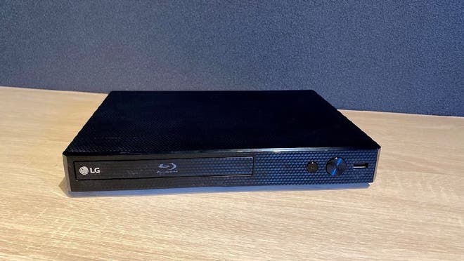 ぬくぬく🥰こたつ&クリスマス🎄ツリー装飾のお部屋でパーティー🎂✨🎞️まったりおうちデート😘✨コスプレ・推し活・動画配信の写真15