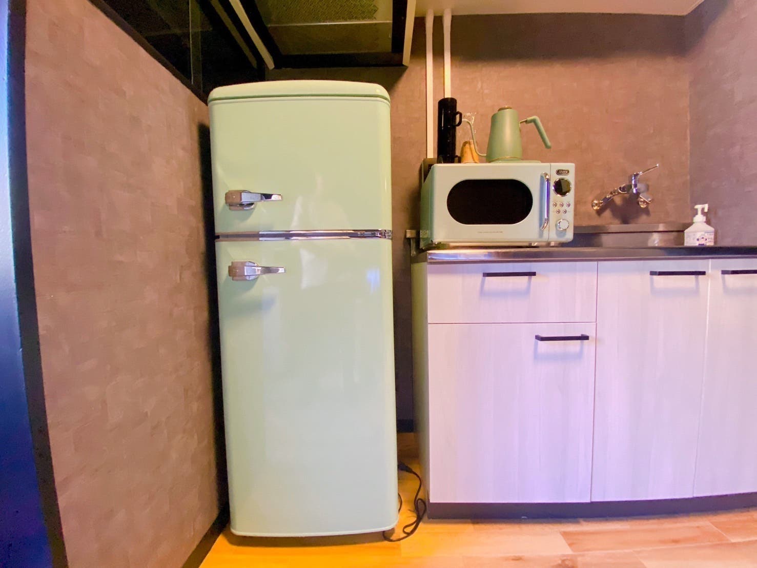 こたつで100incプロジェクターの秘密シネマルーム🎬映画デート・女子会の写真5