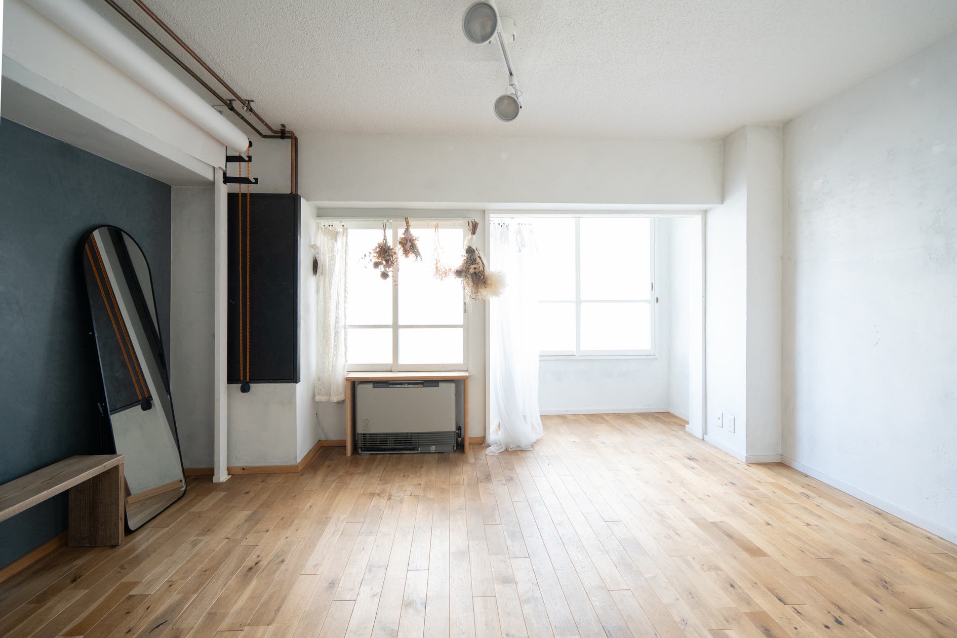 2026年1月末までレンタルスペースオープン特別価格！！中島公園すぐ｜自然光と木の温もりを感じるナチュラルレンタルスタジオの写真2