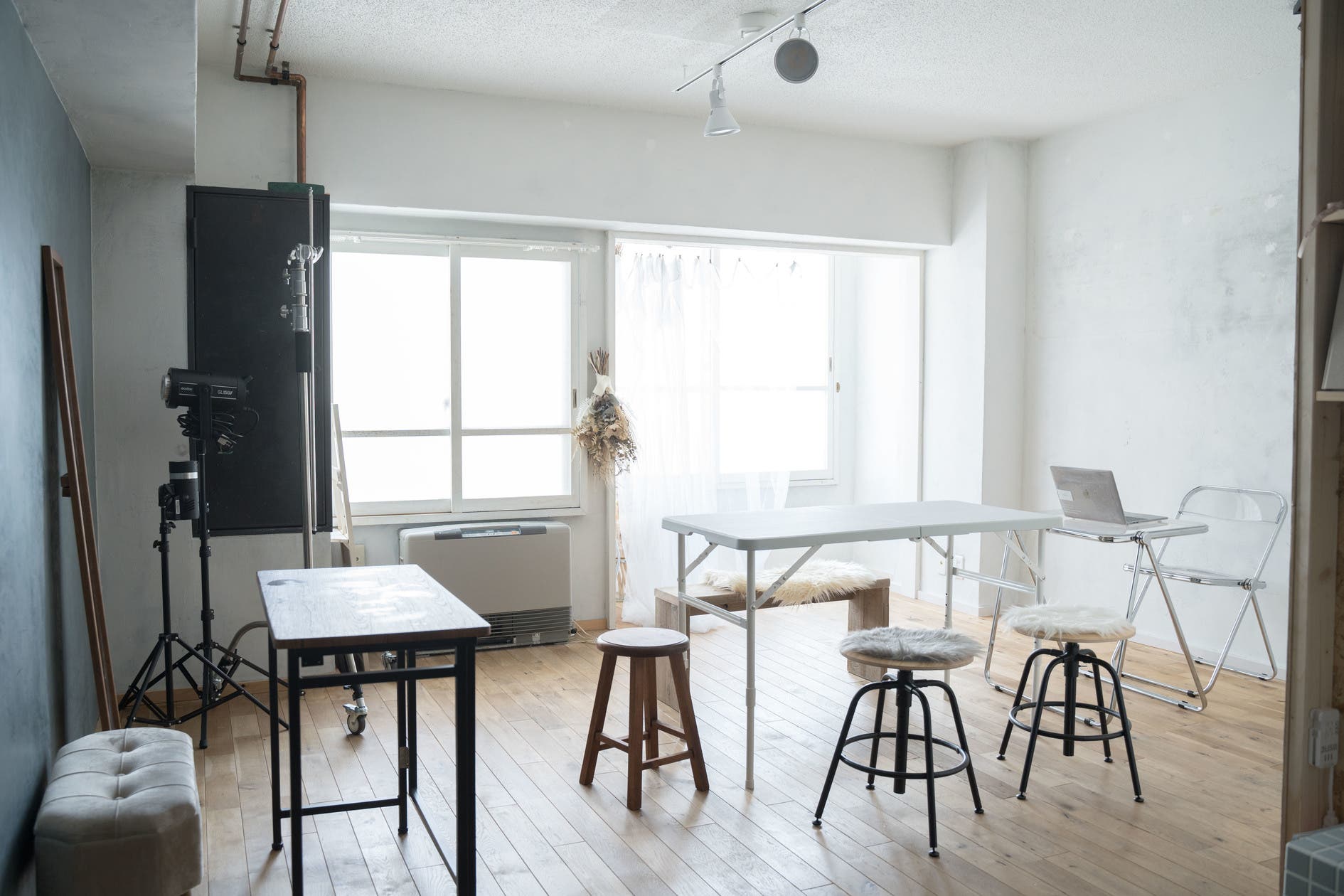 2026年1月末までレンタルスペースオープン特別価格！！中島公園すぐ｜自然光と木の温もりを感じるナチュラルレンタルスタジオの写真5