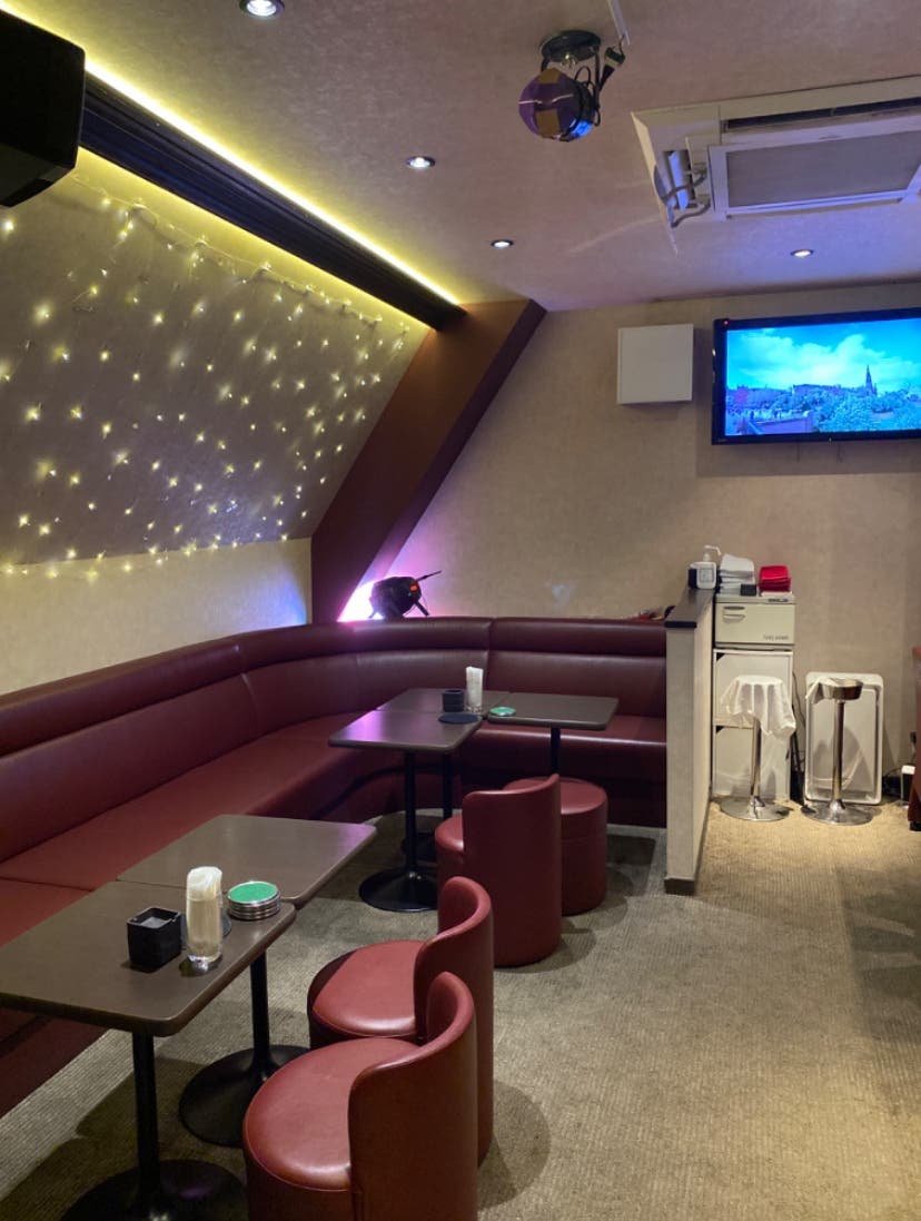 DAM最新機種！銀座のカラオケスペース♪🙋‍♀️の写真1