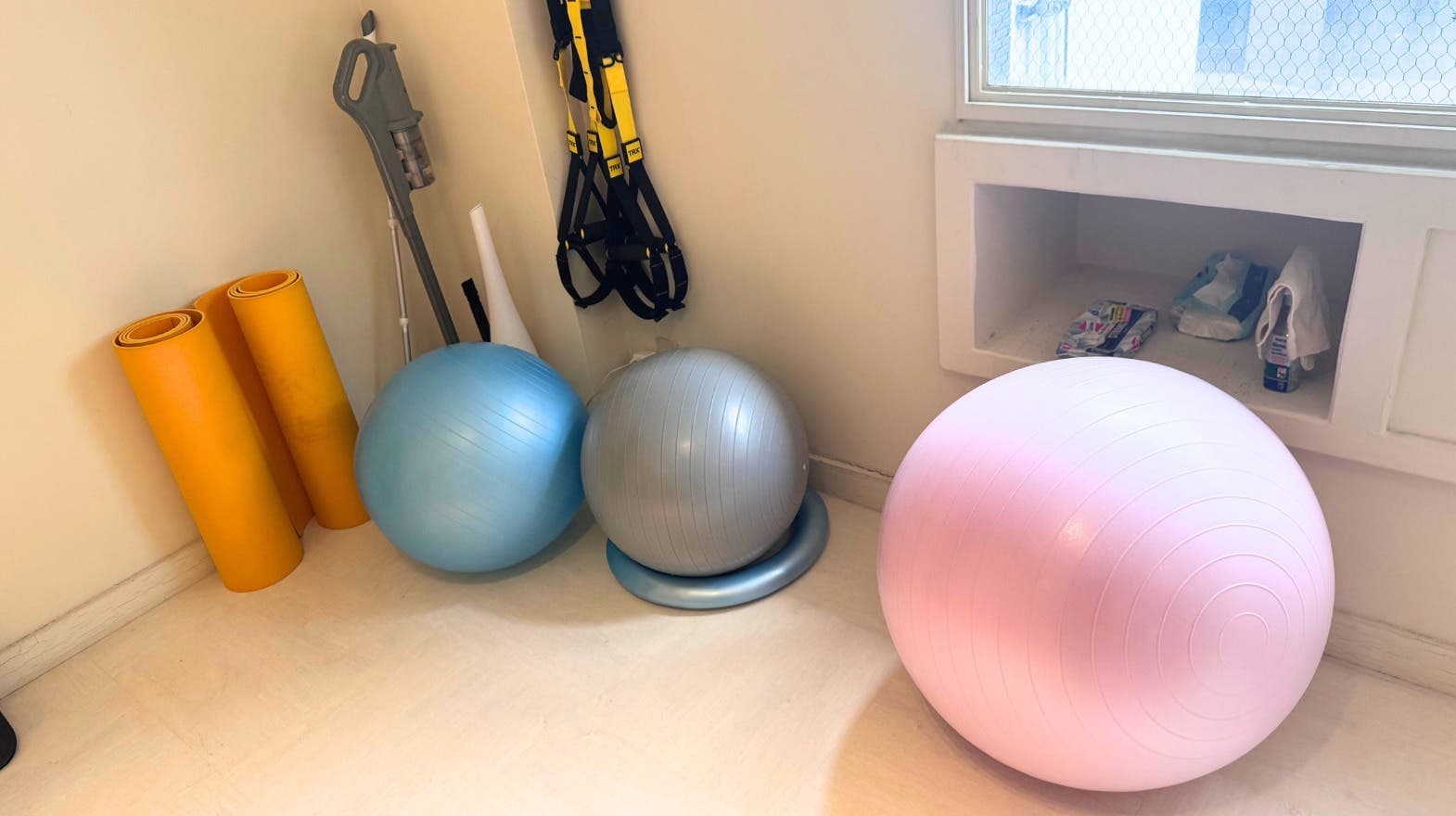 溜池山王駅徒歩3分！少人数で楽しくヨガやフィットネスをお手軽に！『ヨガ＆フィットネスYoffy』の写真11