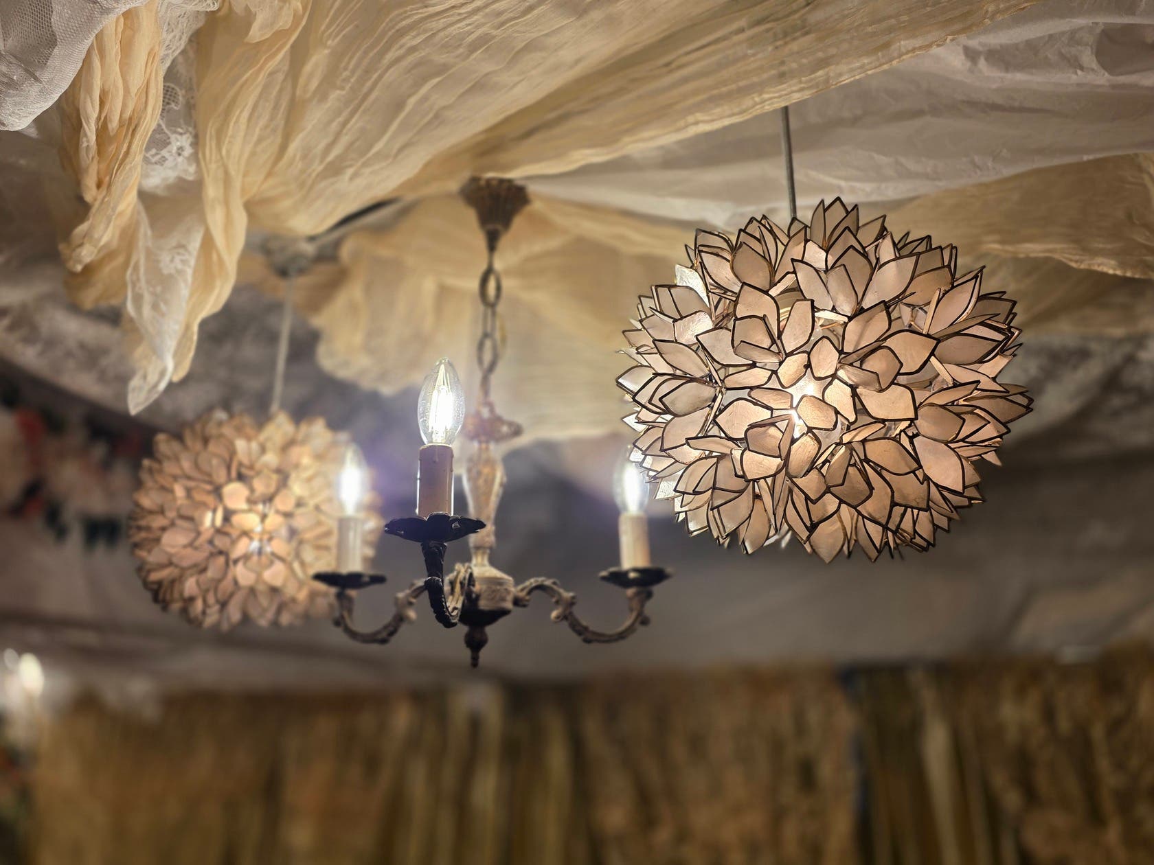 🎄クリスマス🎄3号店 ✨西新宿駅1分おしゃれ会議室/アンティーク/70Vモニター/Wi-Fi/ボードゲーム/撮影/交流会の写真10