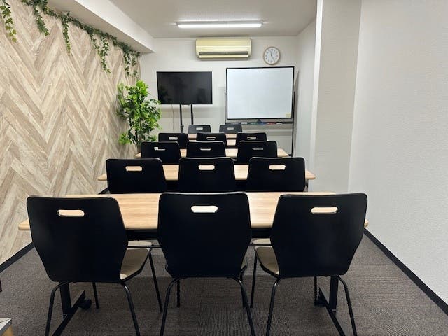 多目的スペース｜会議｜懇親会｜お着替え｜ライブの荷物置き｜推し活 - レンタルスペースLimone(リモーネ）新横浜の写真23