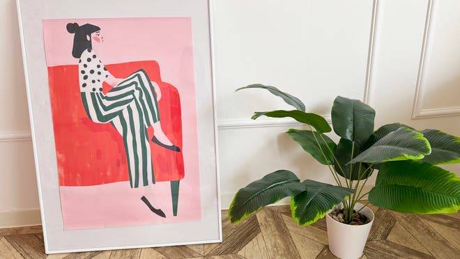 【渋谷・三軒茶屋エリア】駅チカ・自然光たっぷり白壁×バラ背景撮影スタジオ|ポートレート・ファッション・商品・SNS撮影の写真12