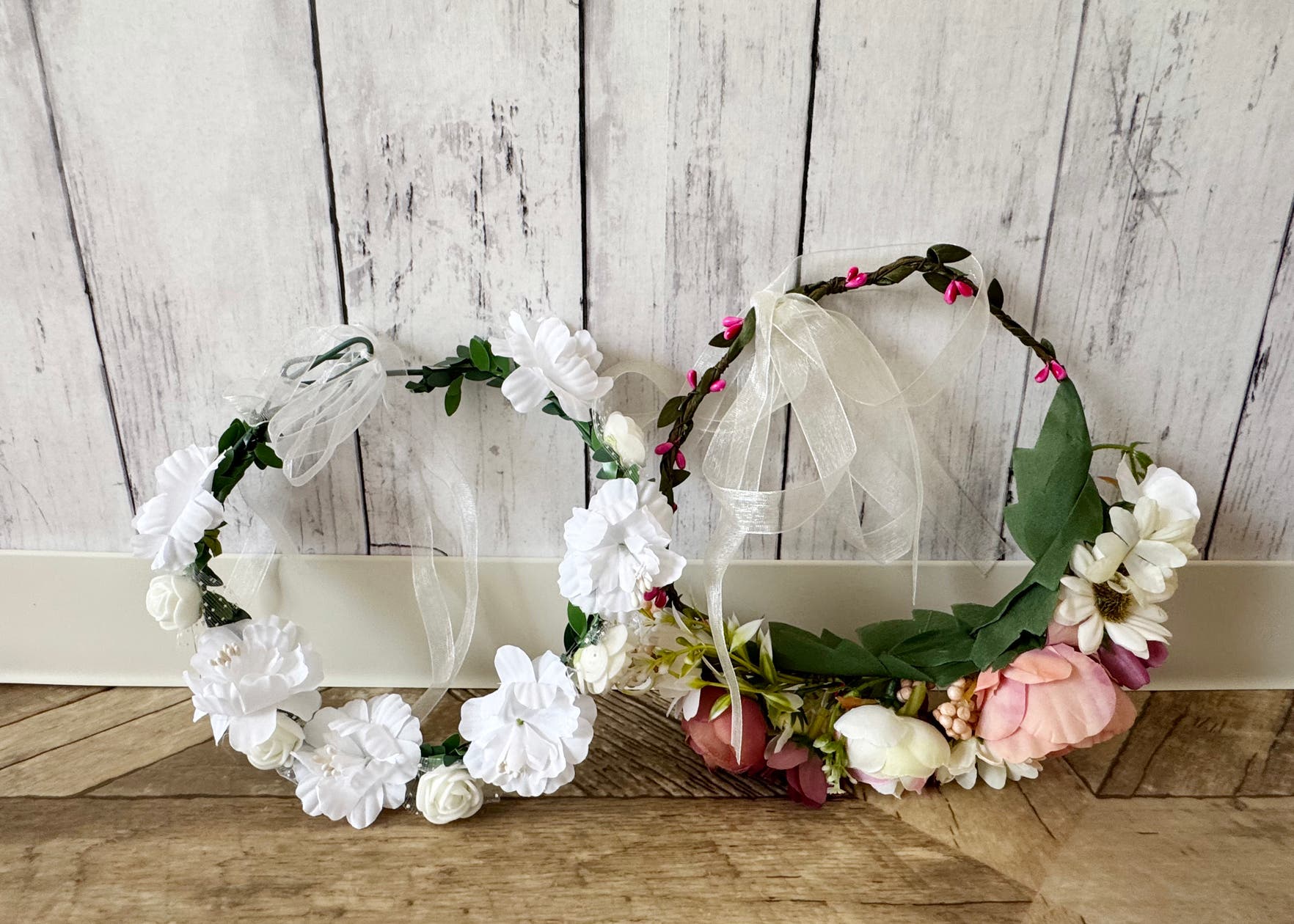 【渋谷・三軒茶屋エリア】駅チカ・自然光たっぷり白壁×バラ背景撮影スタジオ｜ポートレート・ファッション・商品・SNS撮影の写真20