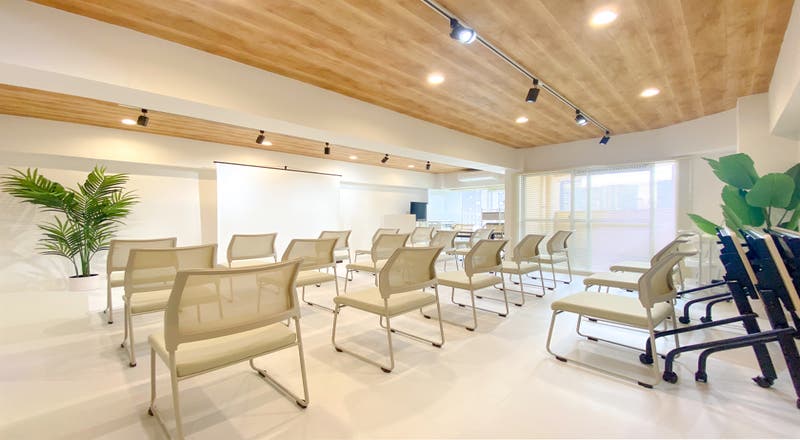 今だけ🌻直前割20%オフ🉐高性能プロジェクター🎥🌟フルリノベ✨法人利用相談可🖋️[80]