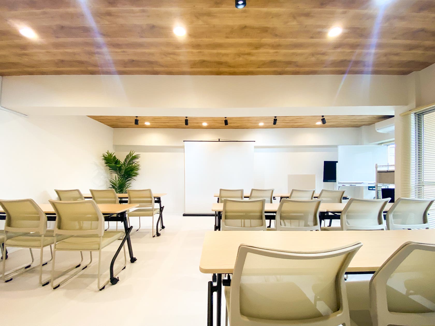 ＼NEW OPEN🎉／🟧セミナー・カジュアルパーティーにおすすめ🟧高性能プロジェクター🎥法人利用相談可！[80]の写真11