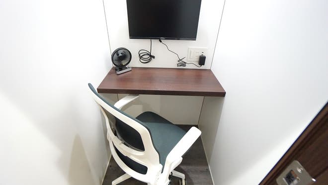 <PaO Work 大通駅 札幌ノースプラザNo.2>チ・カ・ホ直結✨1人用個室🚪Wi-Fi📶モニター🖥️電源🔌の写真3