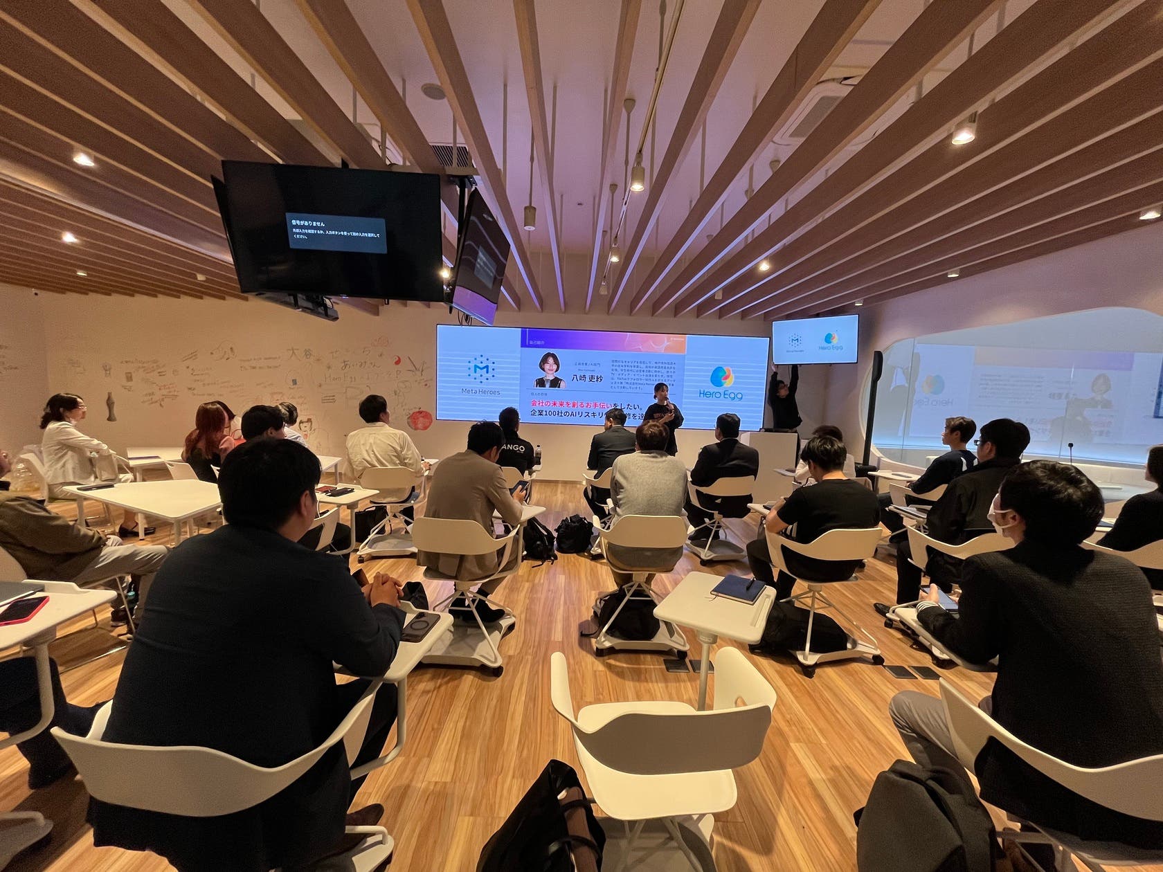 なんば駅すぐ！完全設備！開放的なレンタルスペースの写真3