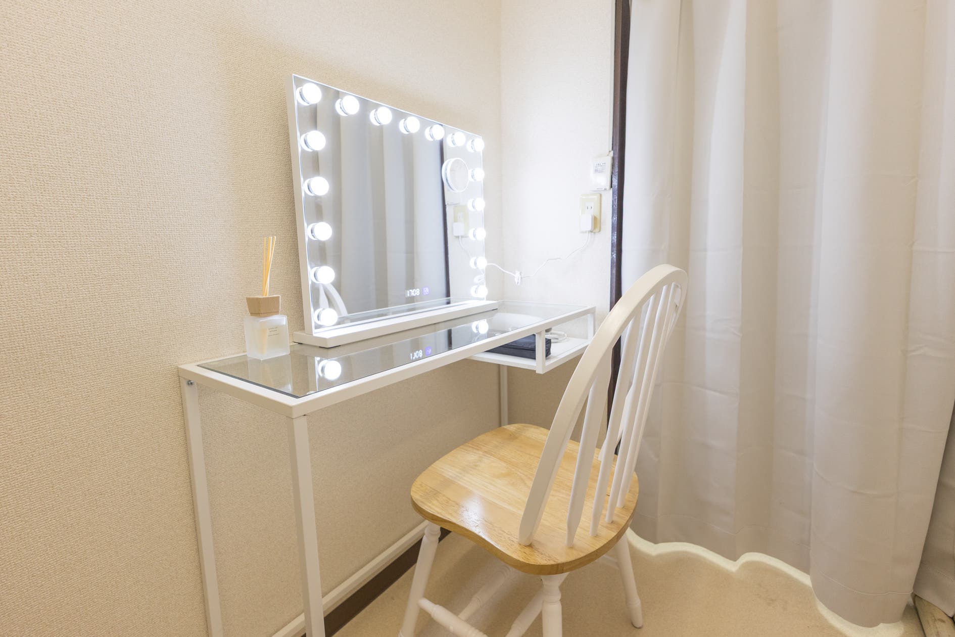 New🎊【京急川崎駅9分】45㎡の広々空間｜幅6mの大型鏡｜無料で使える備品多数の写真17
