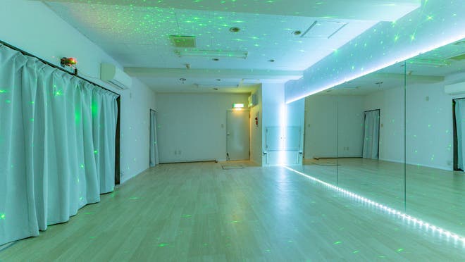 New🎊【京急川崎駅9分】45㎡の広々空間|幅6mの大型鏡|無料で使える備品多数の写真20