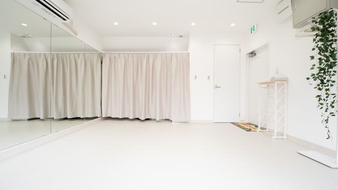 🆕【25年10月OPセール中】最大10名♪本郷三丁目駅1分★約4m×1.8m大型鏡◎24hダンス可の写真5