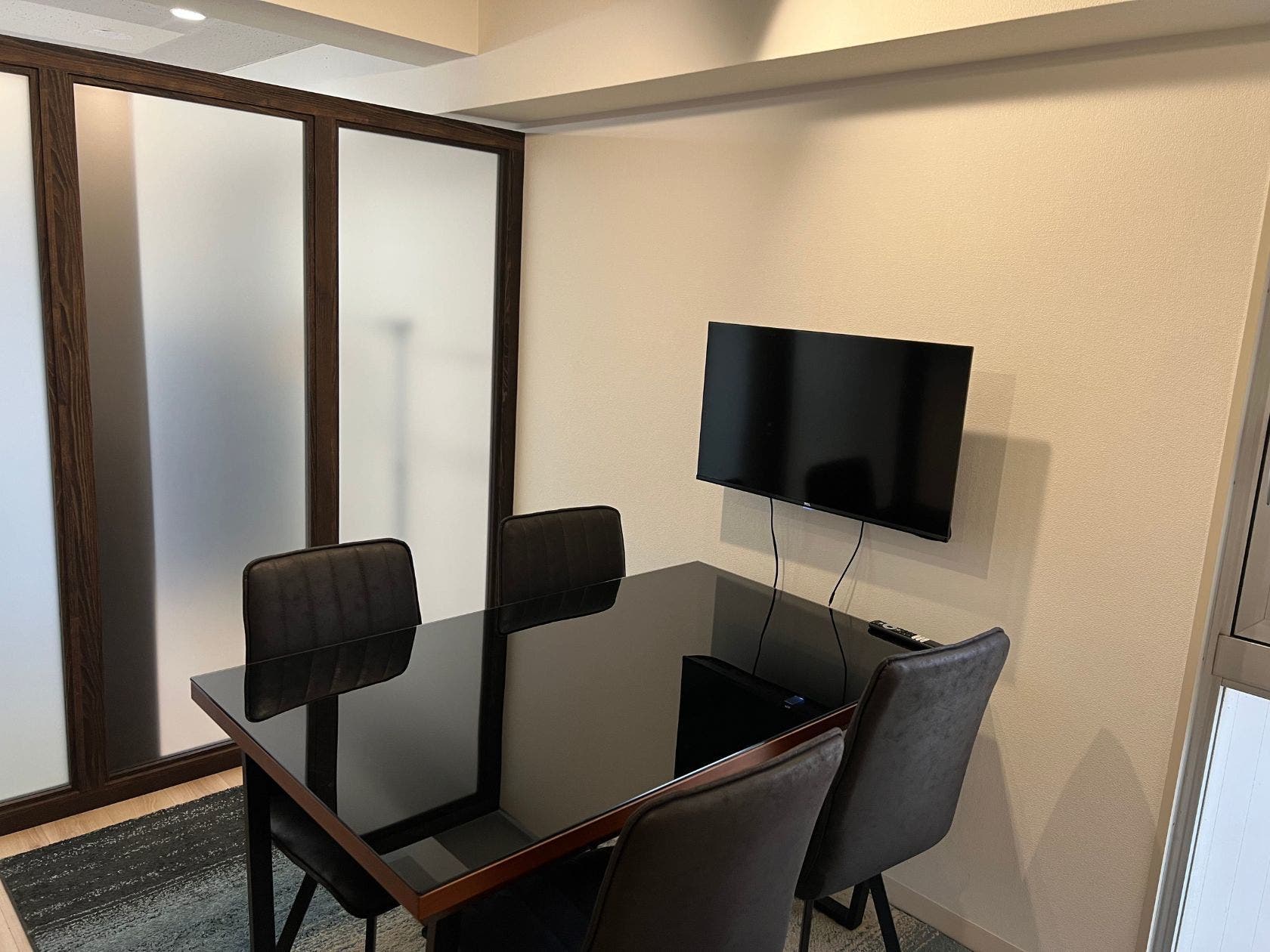 ✨北参道駅から徒歩1分✨レンタルスペース♪コピー機あり♪10人までの打合せに最適！控室/会議/撮影/打合せ等🪴🪴の写真2