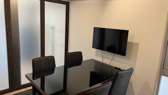 ✨北参道駅から徒歩1分✨レンタルスペース♪コピー機あり♪10人までの打合せに最適!控室/会議/撮影/打合せ等🪴🪴の写真2