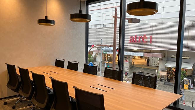 会議室 02(10名)の写真1