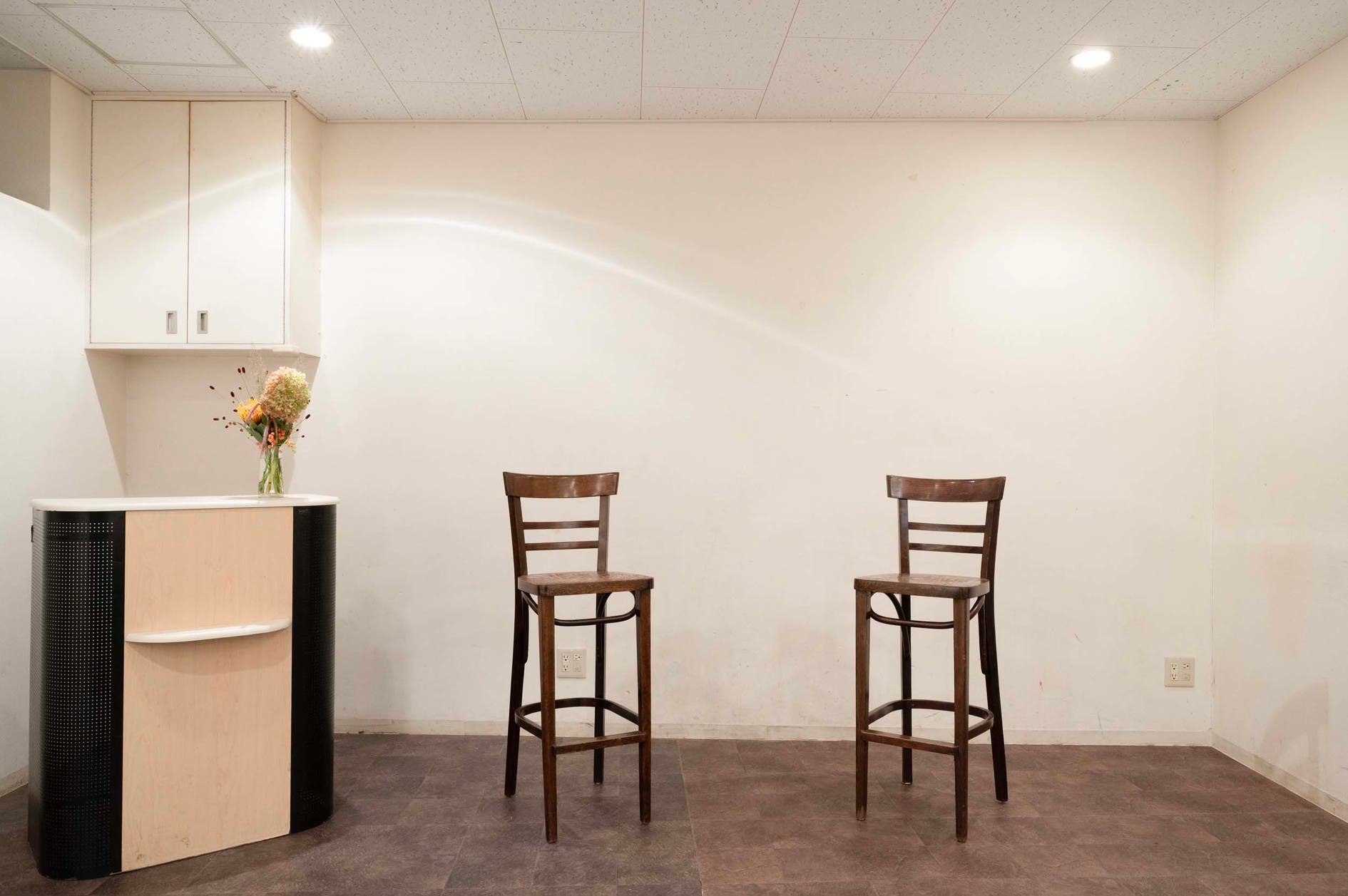 【駅近/下北沢駅徒歩30秒/50㎡】《ブルマンスペース》最大40名/Wi-Fi無料/セミナー/会議/ミーティングの写真7