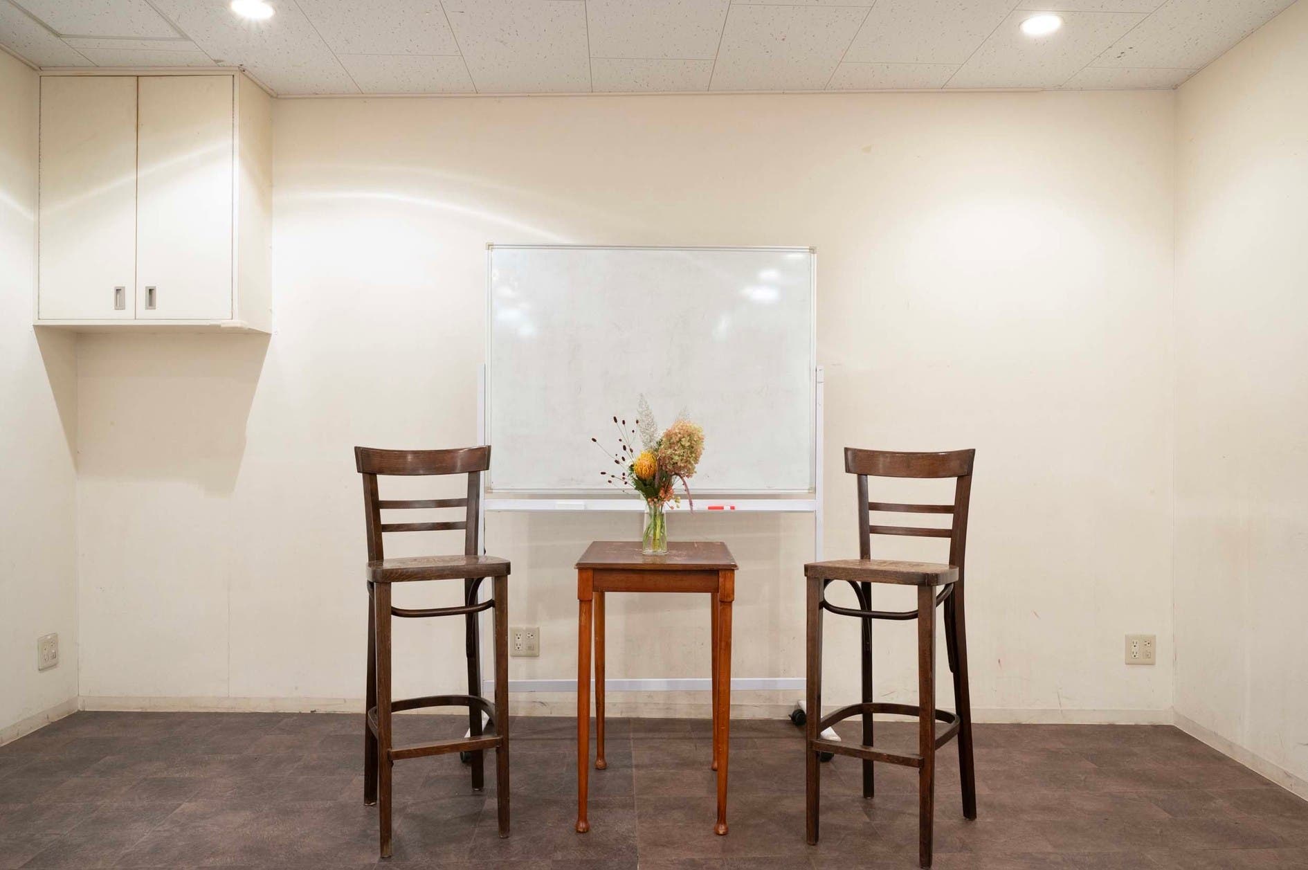 【駅近/下北沢駅徒歩30秒/50㎡】《ブルマンスペース》最大40名/Wi-Fi無料/セミナー/会議/ミーティングの写真8