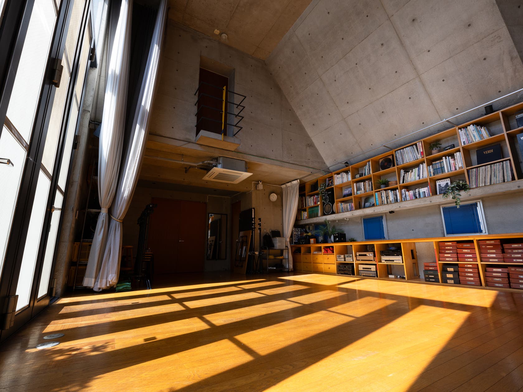 『日暮里・千駄木』Yanaka Ginza Studio/谷中銀座スタジオ (写真・映像)の写真6