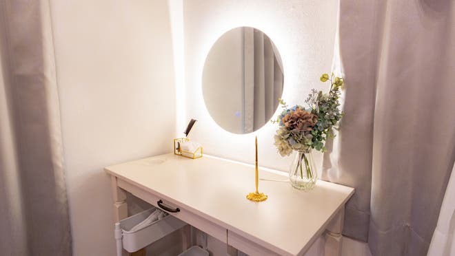 《OPENセール🎉》【四ツ橋徒歩2分】完全個室レンタルサロン✨電動昇降ベッド|エステ・整体・ネイル|備品充実|調光ライトの写真3