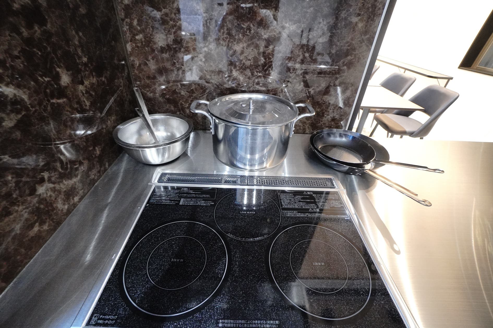 ＜TCL三越前A＞新日本橋駅・三越前駅徒歩2分🚃光回線Wi-Fi📶大型テレビ📺キッチン🍳パーティー/会議/撮影の写真17