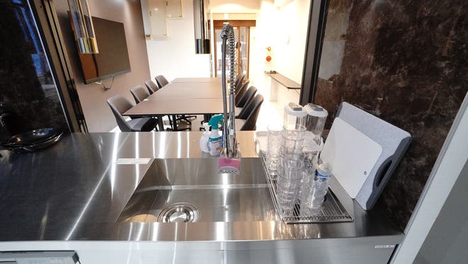 <TCL三越前A>新日本橋駅・三越前駅徒歩2分🚃光回線Wi-Fi📶大型テレビ📺キッチン🍳パーティー/会議/撮影の写真16