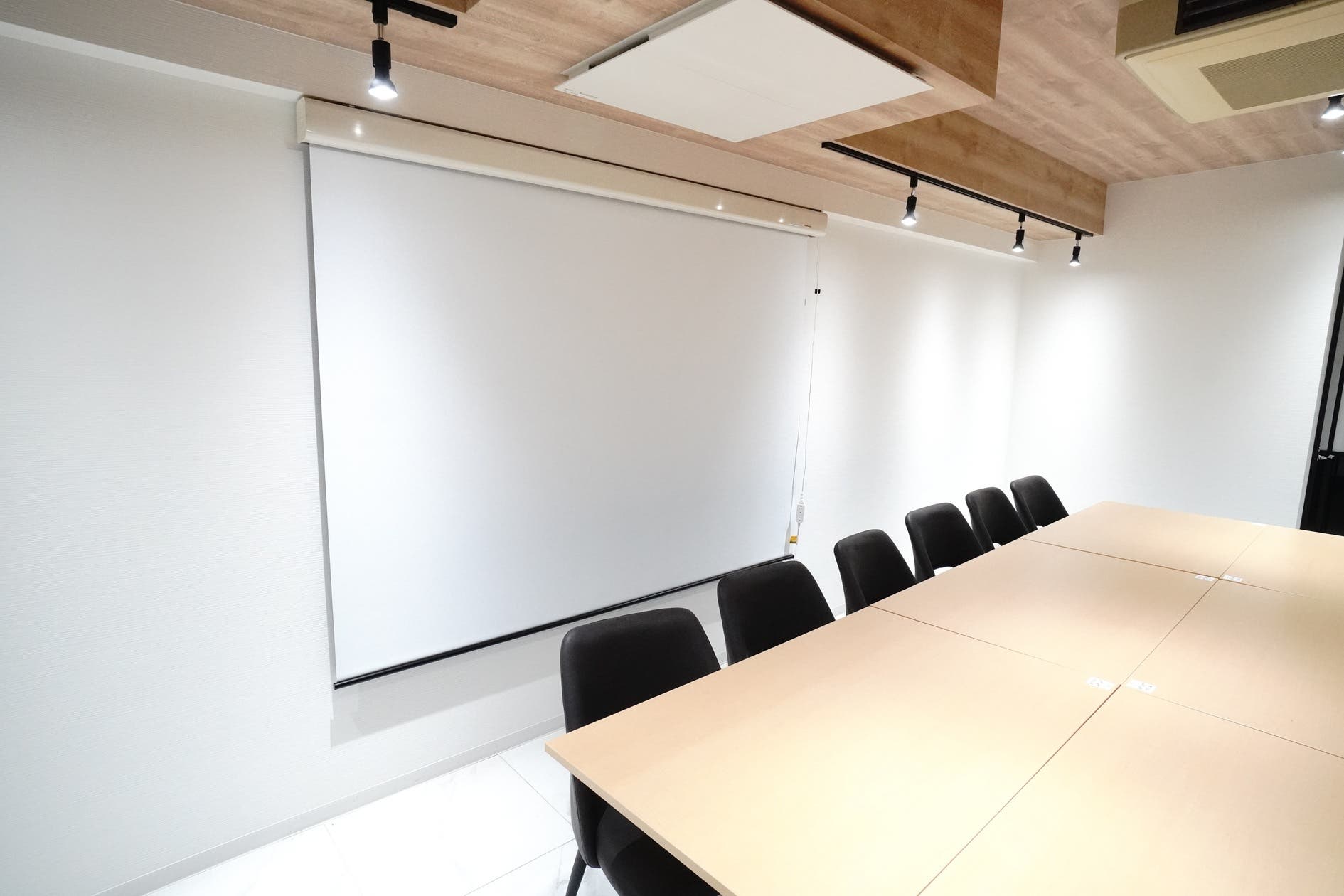 ＜TCL三越前B＞新日本橋駅・三越前駅徒歩2分🚃光回線Wi-Fi📶プロジェクター🎥会議/鑑賞会/パーティー/推し活/撮影の写真7