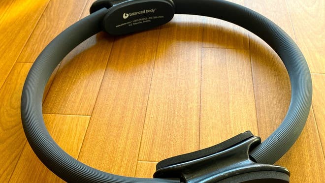 ピラティスマシン完備 中野駅徒歩1分 レッスン/自主練/個人利用 🌈マット/ボール/リング充実設備の写真6