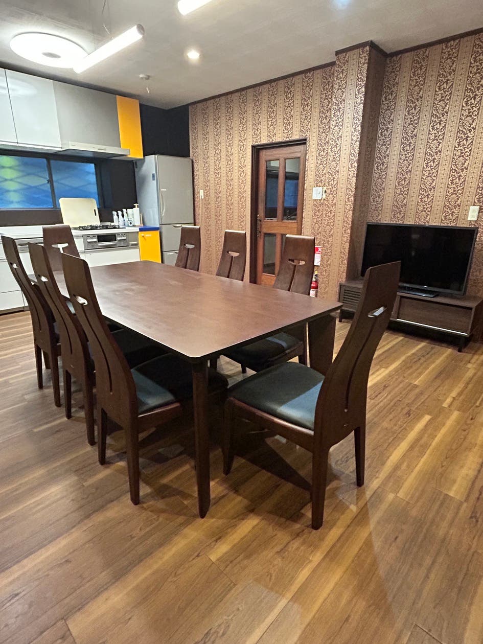 西宮市「集居夙川館」リビングとダイニング2部屋セットの写真2