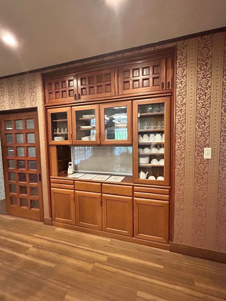 西宮市「集居夙川館」リビングとダイニング2部屋セットの写真3