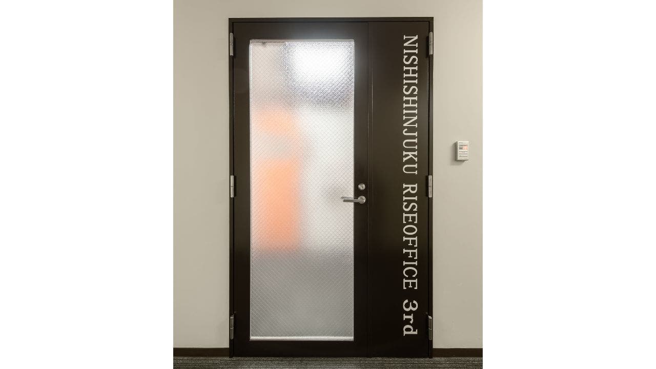 個室【No.24】✨オープニングキャンペーン中🙋お一人様専用個室🏢レンタルオフィスに併設✅直前でも予約可能🚃初台駅徒歩７分の写真3