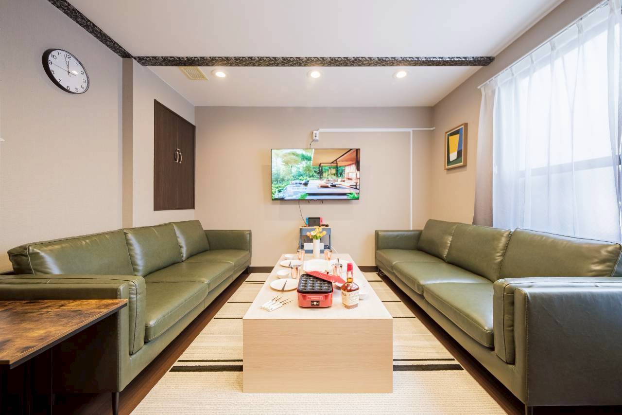 NEW OPEN🎉駅チカ徒歩1分✨ボドゲ40種🎲広々くつろぎスペース🌿上野広小路•JR御徒町駅🚃最大18名👫 の写真2