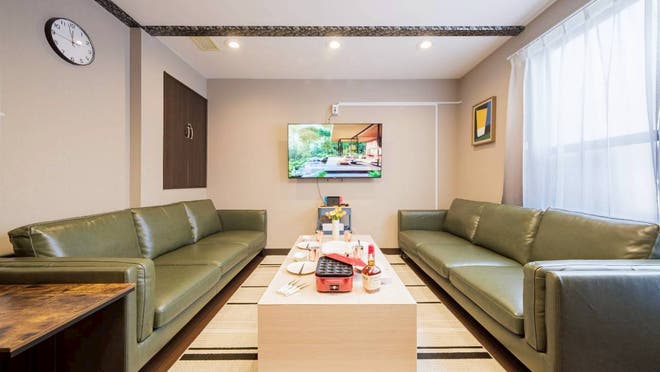 NEW OPEN🎉駅チカ徒歩1分✨ボドゲ40種🎲広々くつろぎスペース🌿上野広小路•JR御徒町駅🚃最大18名👫 の写真2