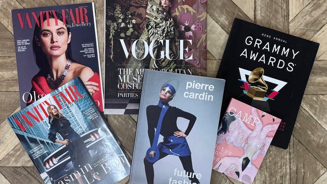 【渋谷・三軒茶屋エリア】駅チカ・自然光たっぷり白壁×バラ背景撮影スタジオ|ポートレート・ファッション・商品・SNS撮影の写真11