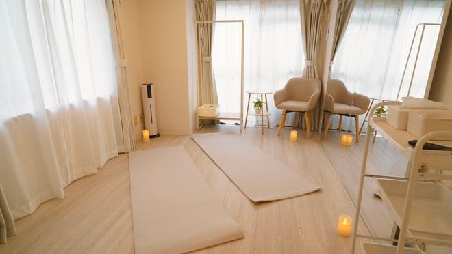 【年末年始20%OFF‼️ 12.29-1.4】西荻窪駅2分✨全備品無料✨上質空間✨白基調の明るい完全個室✨壁一面ミラー✨の写真4