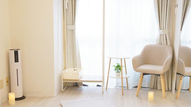 【年末年始20%OFF‼️ 12.29-1.4】西荻窪駅2分✨全備品無料✨上質空間✨白基調の明るい完全個室✨壁一面ミラー✨の写真10