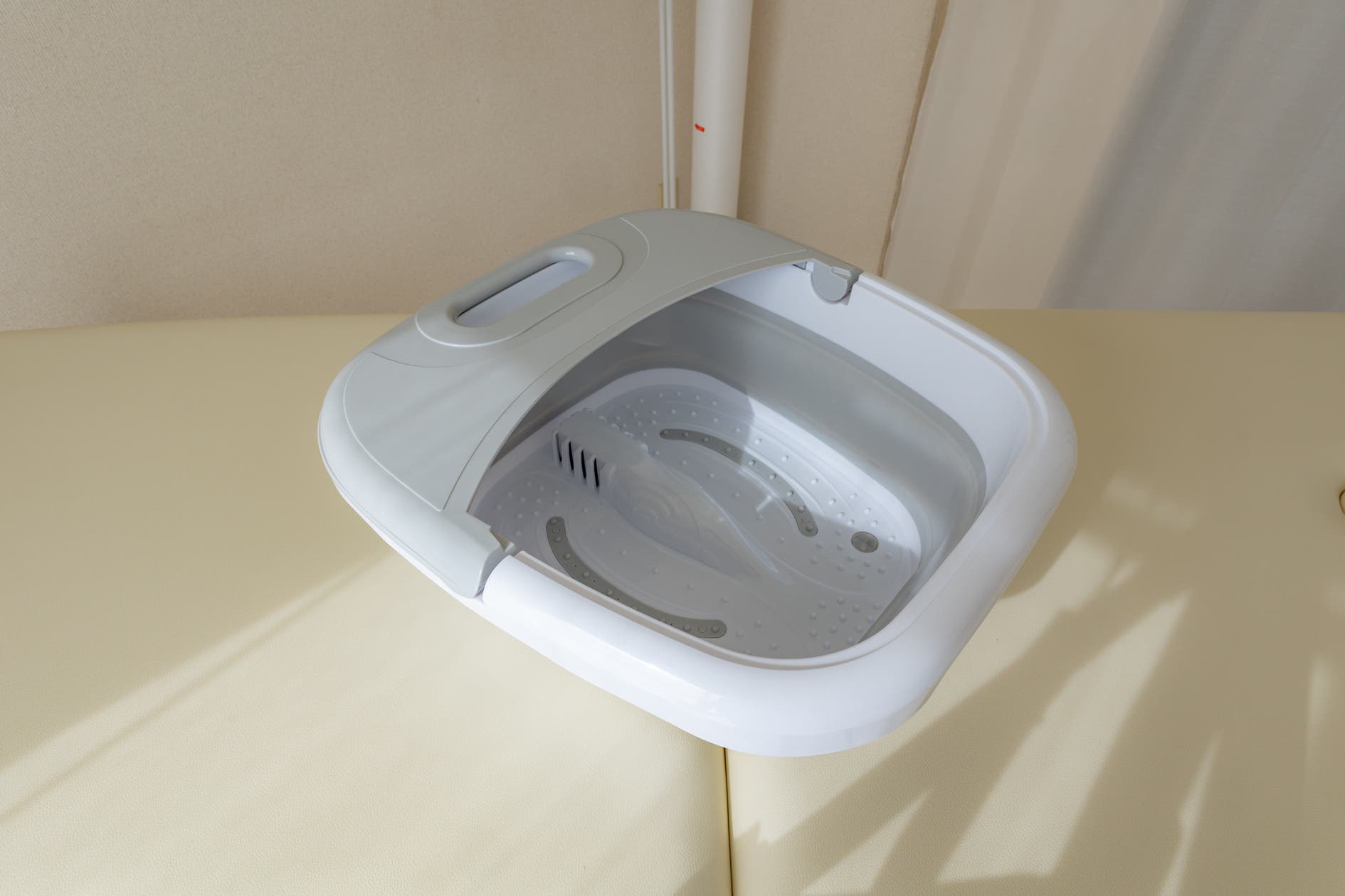 【年末年始20%OFF‼️ 12.29-1.4】西荻窪駅２分✨全備品無料✨上質空間✨白基調の明るい完全個室✨壁一面ミラー✨の写真12